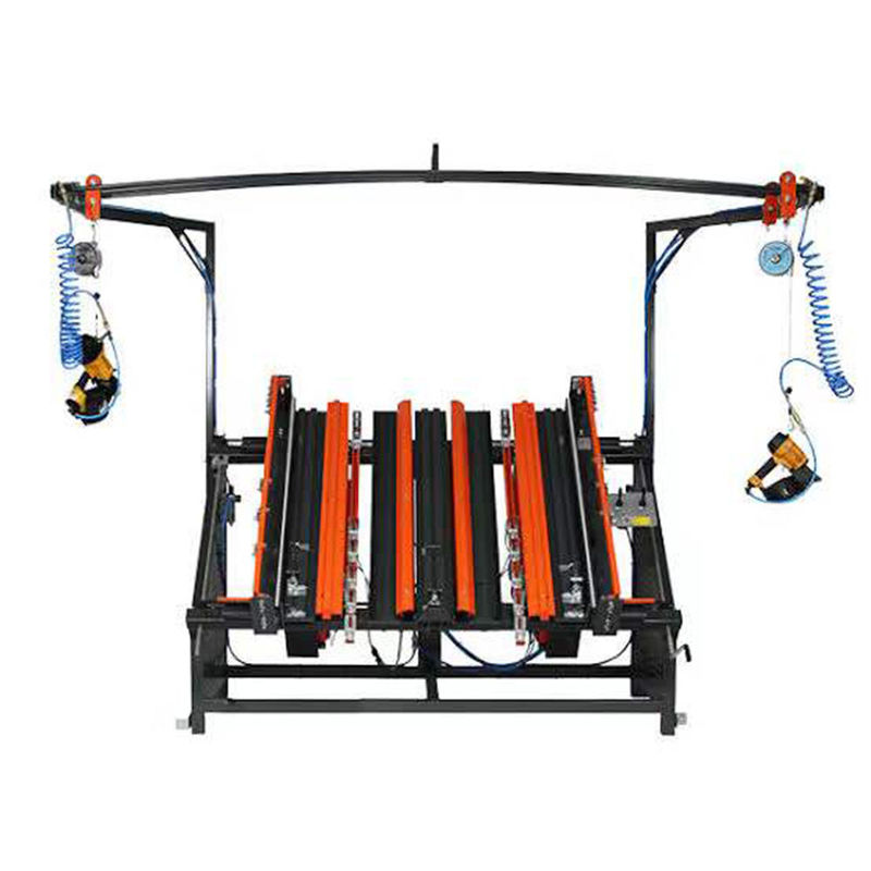 Pneumatico PT-1500 Wood pallet nailing machine, Pneumatic Pallet ...