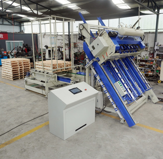 Automatic wood pallet notcher with single/double head, Pallet Notching ...
