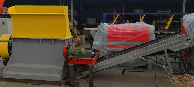 Small wood pallet crusher / nail wooden pallet crusher machine Pallet ...